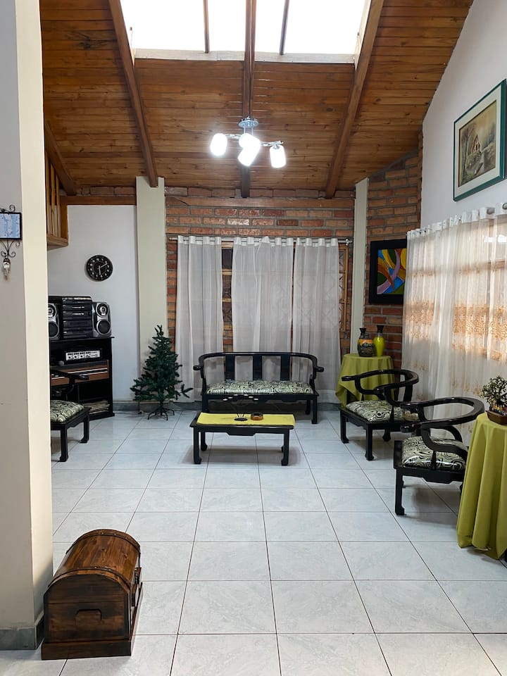 Quinta J.j - Catamayo