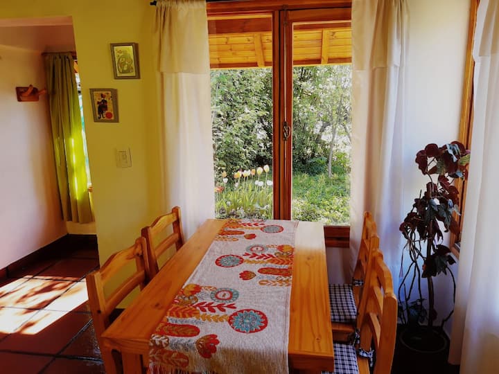 Hermosa Cabaña En El Centro - El Bolsón