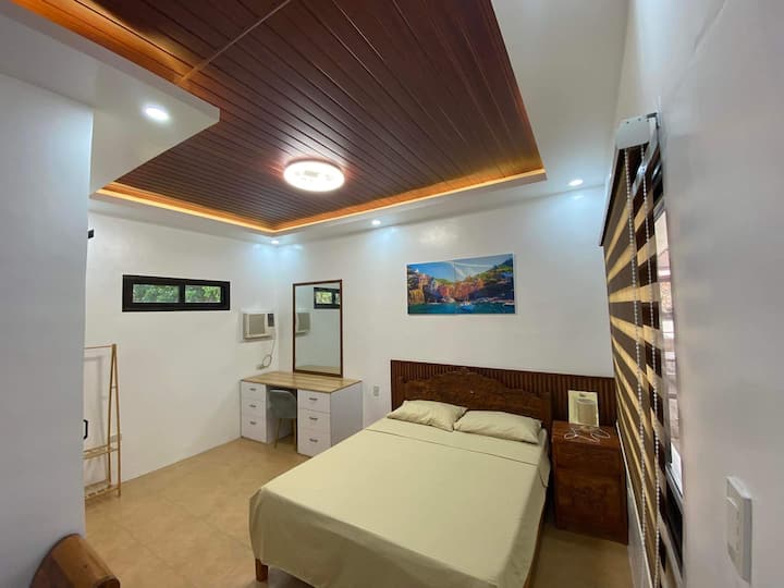 Room P2 In Magallanes, Cavite - Magallanes