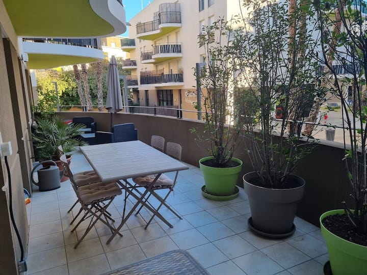 Grand Appartement Avec Terrasse Et Garage - Montpellier