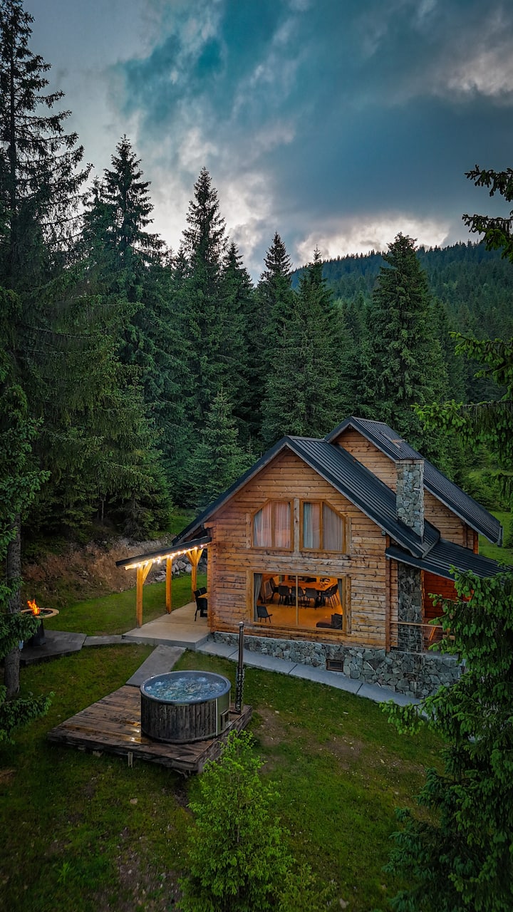 Cabana Bellamonte, Ciubăr Cu Jacuzzi, Pet Friendly - Roumanie