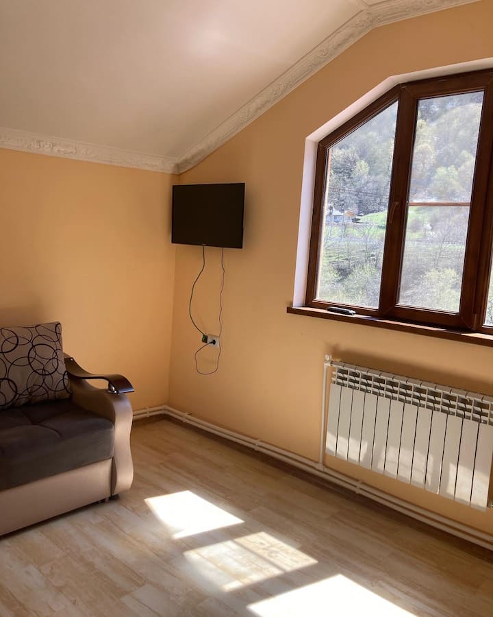 Dilijan Hotel - Armenia