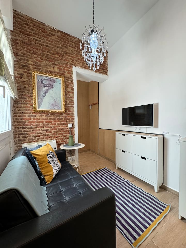 Fantástico Departamento Con Todo A Mano - Madrid