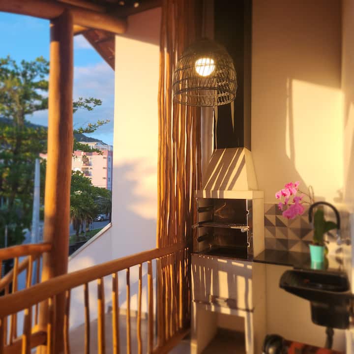 Loft 2 C/ Ar | Praia E Centro A Pé | Em Até 12 X - Ubatuba