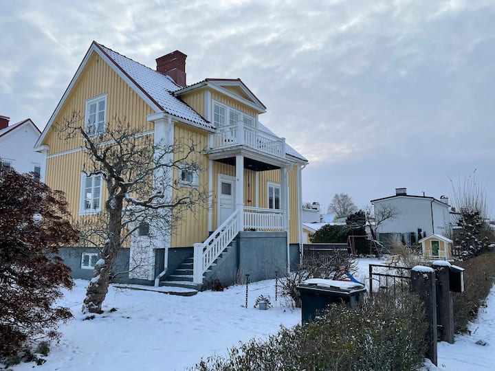 Centralt Belägen Villa - Karlstad