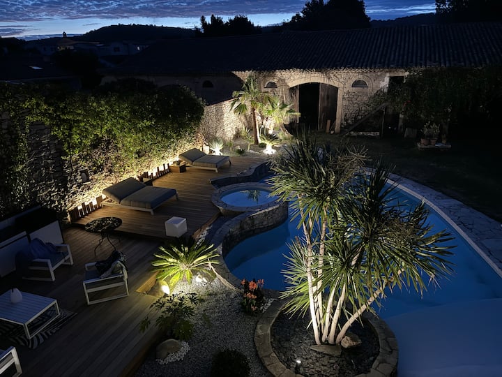 Maison Vigneronne - 400m2 - Calvisson