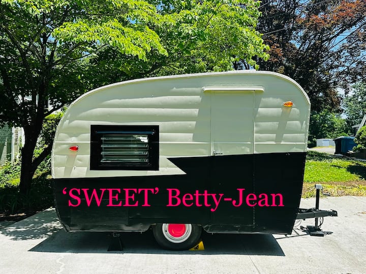Sweet Betty Jean - Roanoke, VA