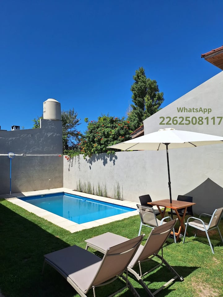 Casa A Estrenar Con Pileta - Necochea