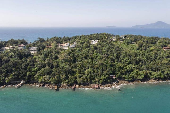 Casa Em Ubatuba 6 Suítes Com Vista E Acesso Ao Mar - Brasilien