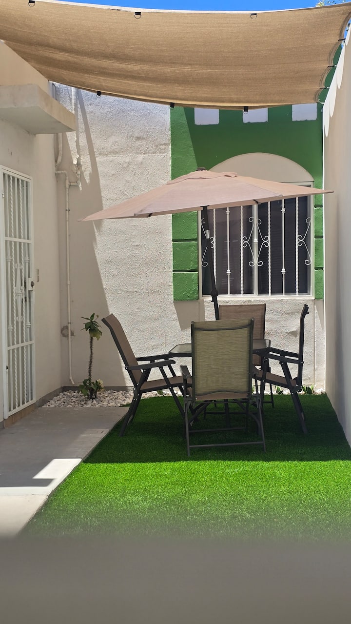 Casa Equipada Insumos De Cortesía - La Paz