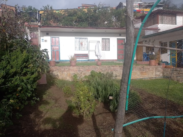 Tipo Campestre, Mejor Vista. Apartaestudio 8 - 보고타