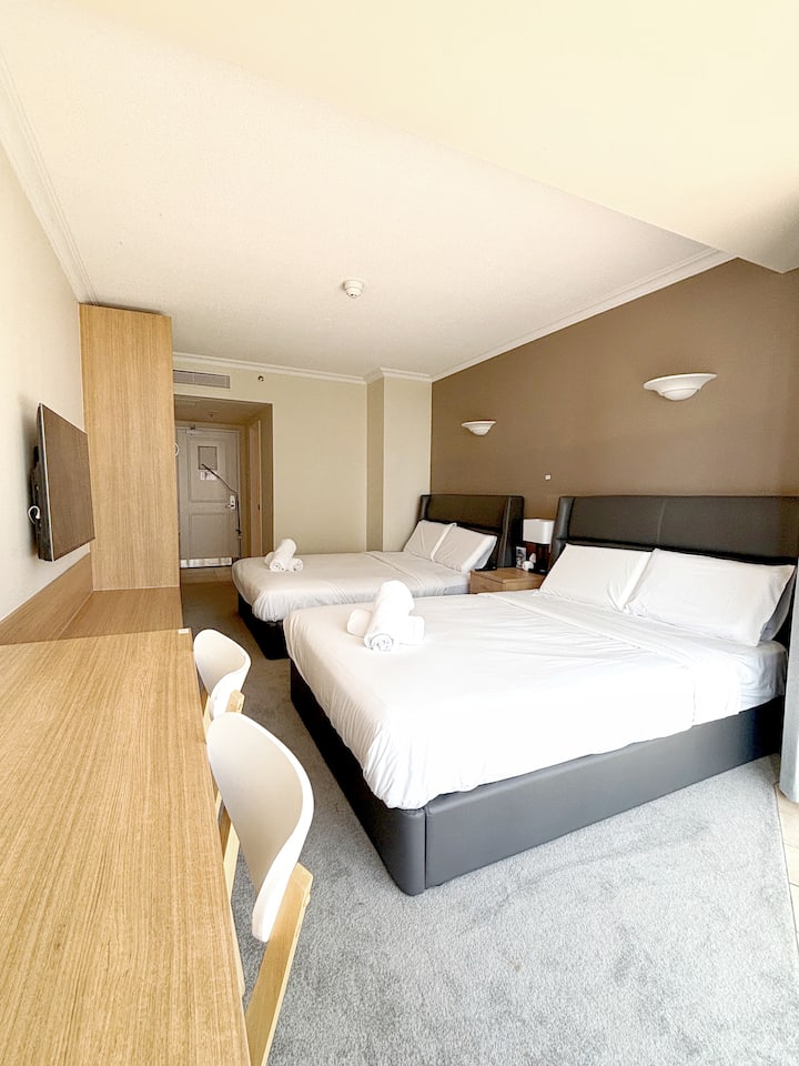 Hotel Room In Surfers Paradise Close To Beach 8f - Surfers Paradise