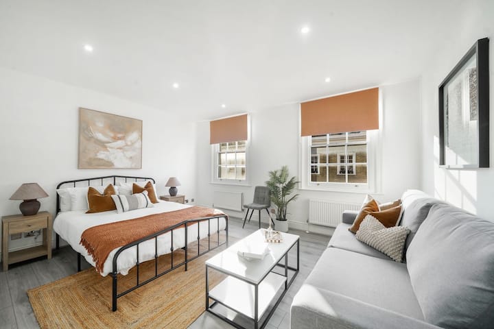 Splendid Flat Right Next To Harrods - London