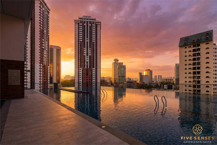 Skyward Pool Kuala Lumpur Hideaway | Pwtc - Kuala Lumpur