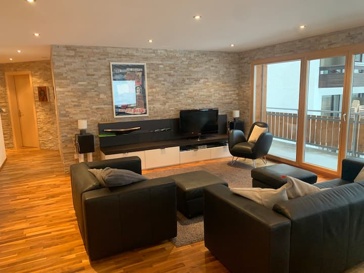 Saasfee 8p, 4 Bed/4 Bath Stunning Apartment - Saas-Fee