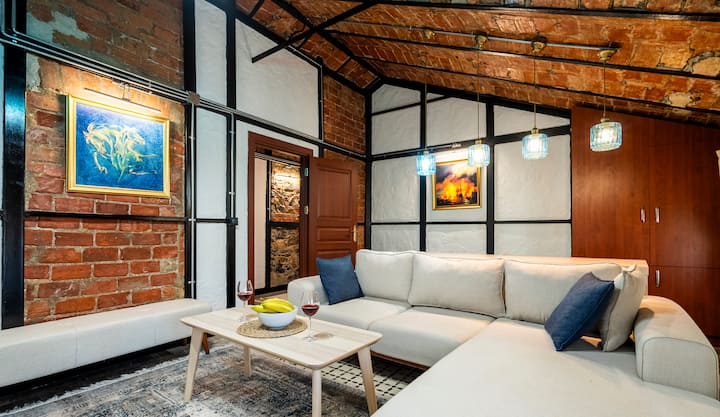 Design Penthouse By Galata Tower /Fully Renovated - Istanbul
