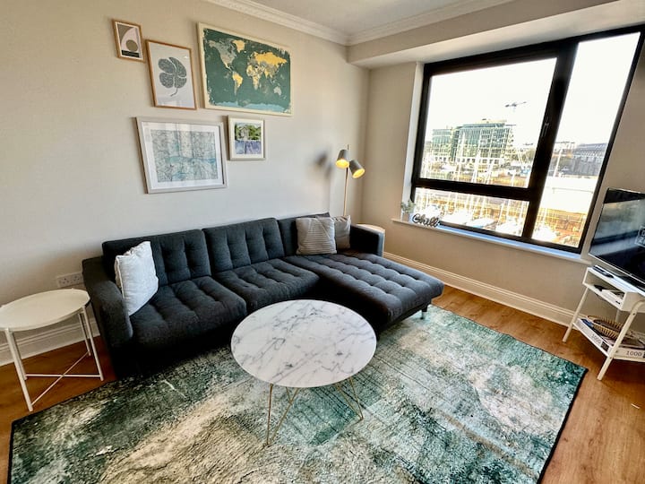 City Centre Dockside Apartment - Galway