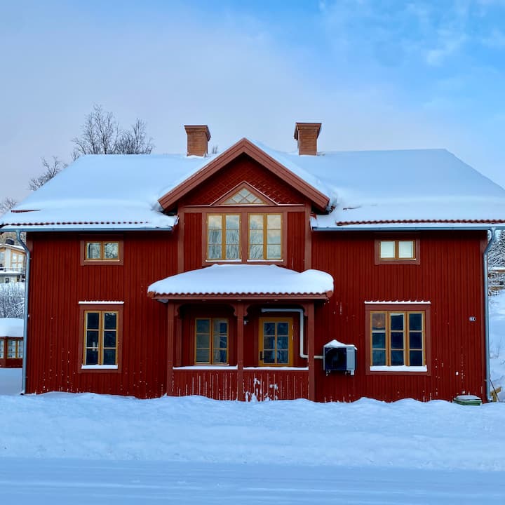 The Sawmill Manager's House: 4 Bedrooms, Sauna - Åre