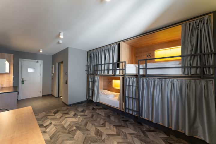 4-bett-zimmer Mit Bad (Dusche/wc) Für 3 Personen - Dachau