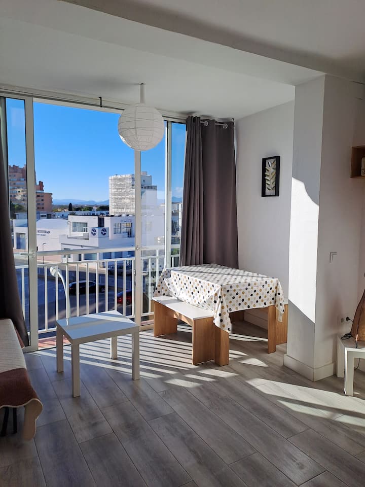 Roses Joli Studio éQuipé Proche Plage Et Commerces - Roses