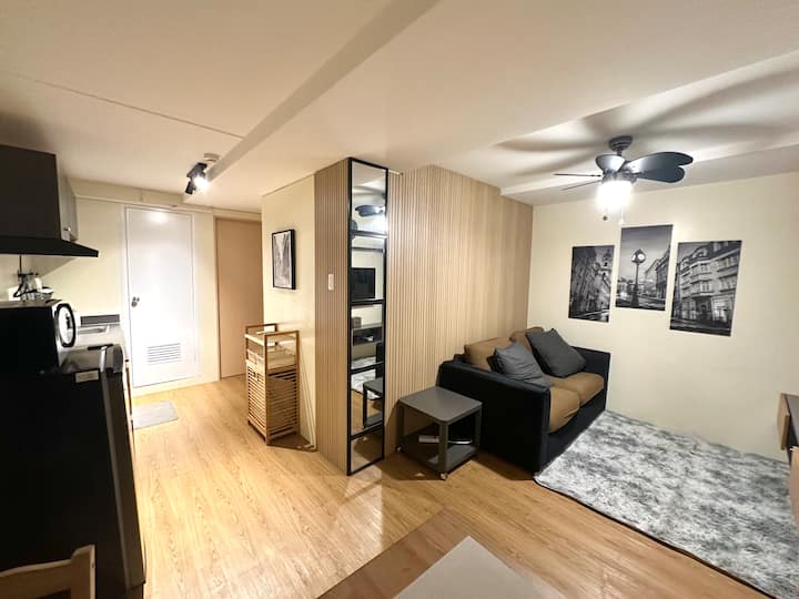 Master Arvi ‘S 2br Condo - Pasig