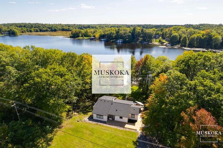 Bear Bay Retreat On Lake Muskoka - Bracebridge