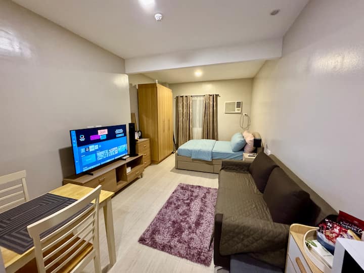 Cozy Condo In Cebu City W/ Parking, Fast Wifi - Cebu City