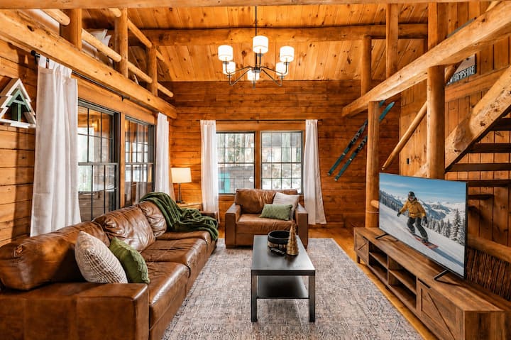 Cozy Cabin Couture, Hottub, Dogs - North Conway, NH
