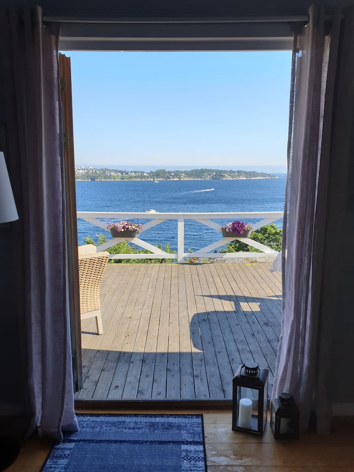 Idyllisk Hytte I Kristiansands Skjærgård - Kristiansand