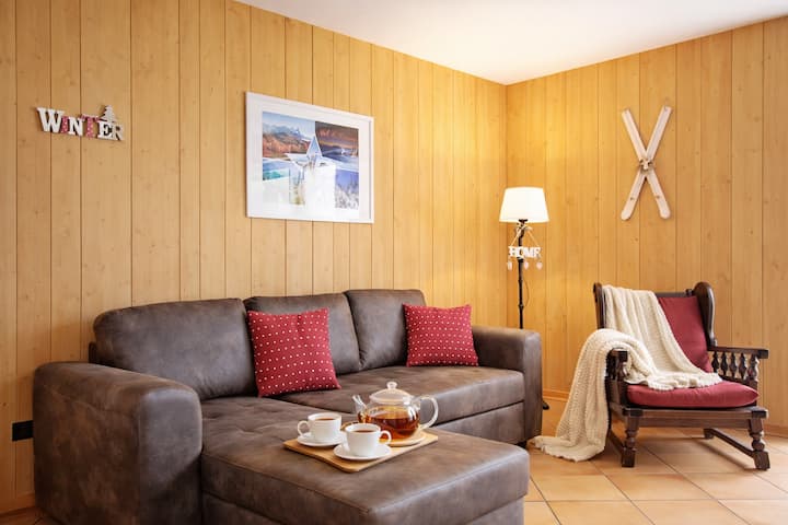 Casa Dolomia | Spacious Apartment In Cavalese - Cavalese