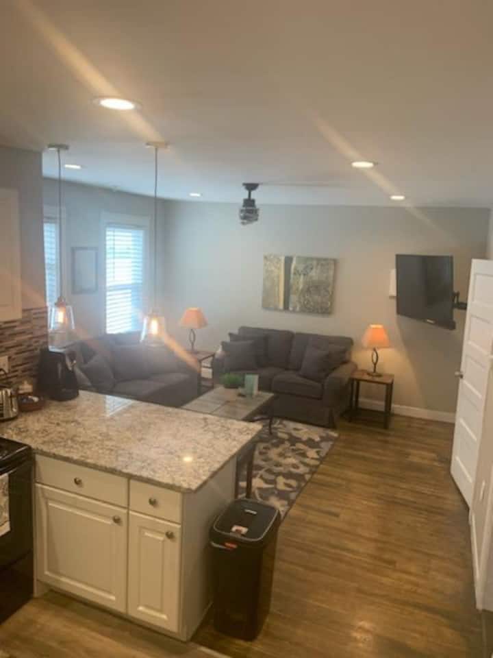 Union First Floor Two Bedroom - マンチェスター, NH