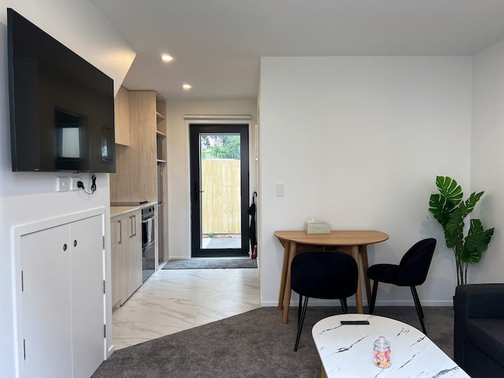 Gem One Bedroom Townhouse In Cbd - ニュージーランド クライストチャーチ