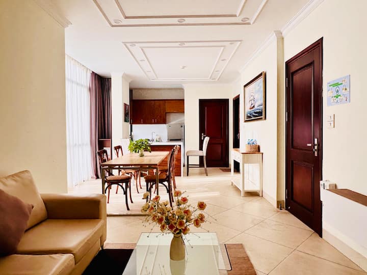 Truc Bach Lake View/2brs Large /10" To Old Quarter - Hanoi