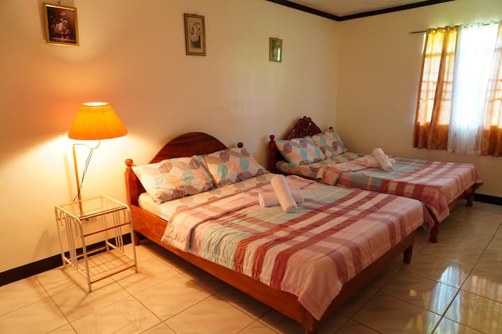 Ordoño Farm Resort Rm#618 (4pax) - Bangar