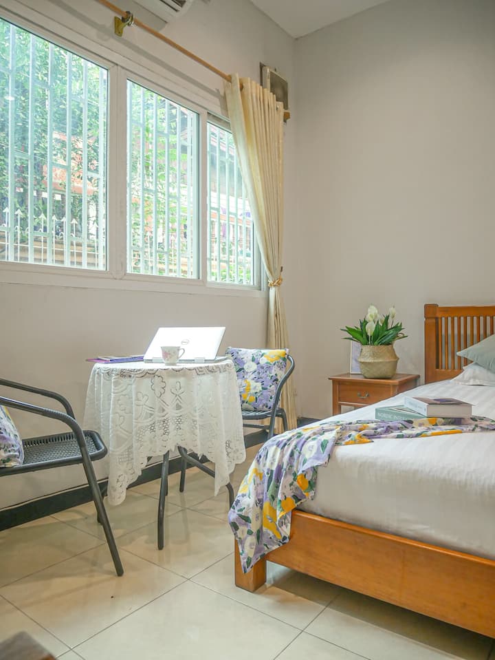 Minimalist Urban Loft In The Heart Of City. - Vientiane