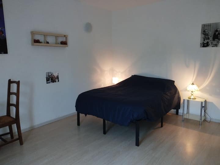 Grande Chambre Avec Kitchenette Privée - Sées