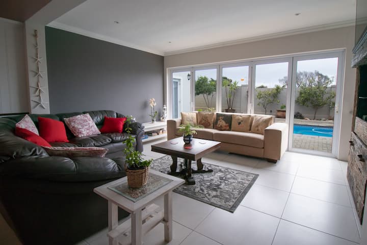 Mariners Holiday Home - Hermanus