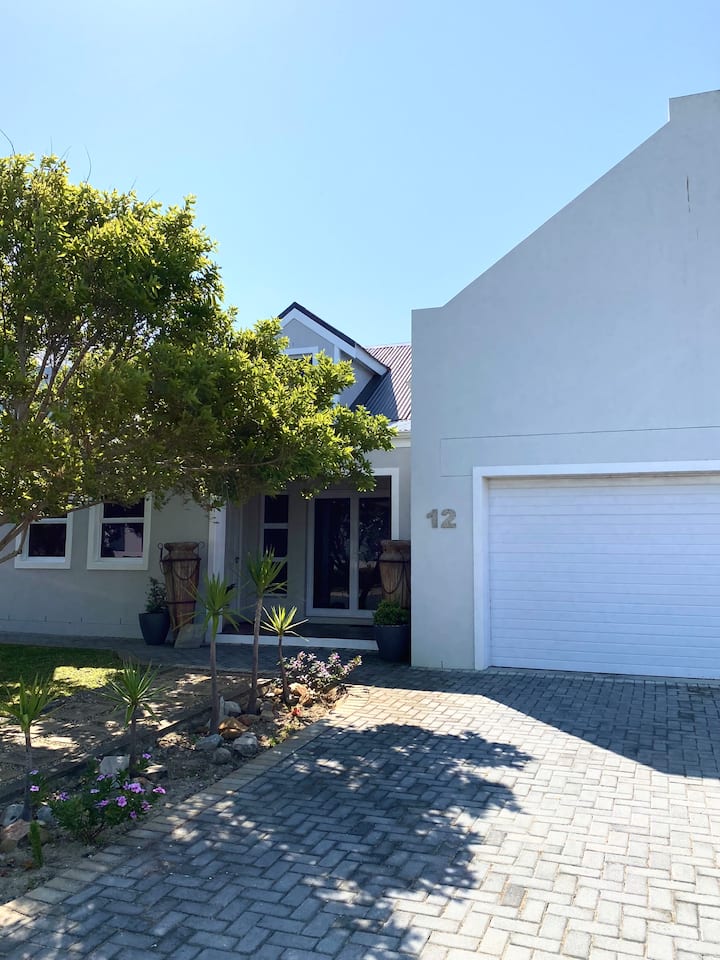 Mariners Holiday Home - Hermanus