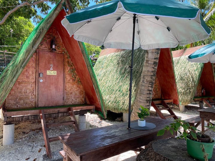 Tiny House 2 - Beachfront (2 Pax) - Oslob