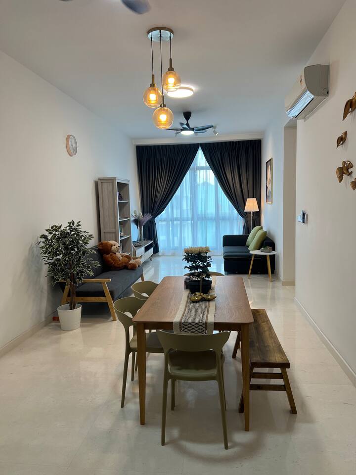 Foo Homestay @ Setia Sky88/5pax/ksl/ciq/high Floor - Johor Bahru