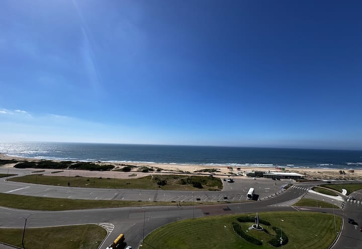 3 Dorm. Playa Brava- Frente Al Mar C/servicios - Punta del Este