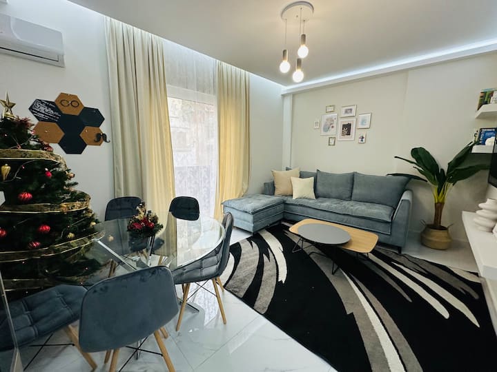 Downtown Lux Apartment - Athens