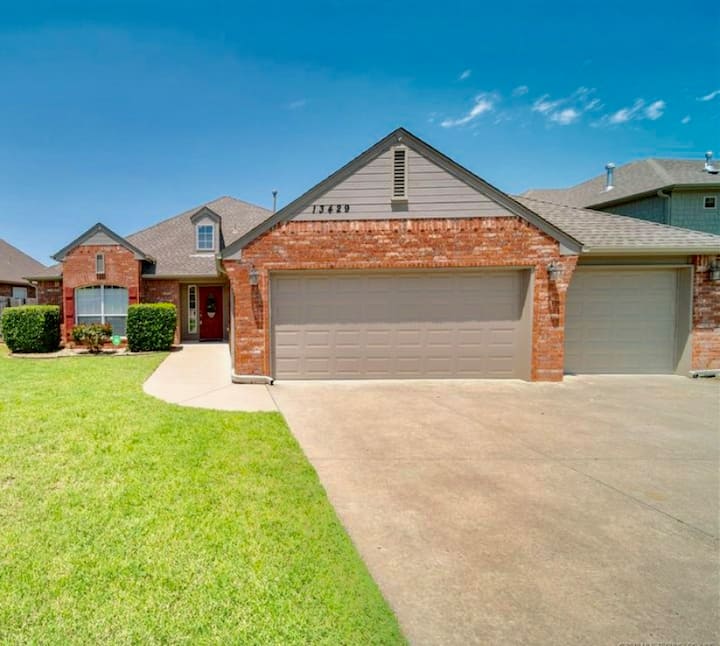 Khai's Cozy House - Broken Arrow, OK