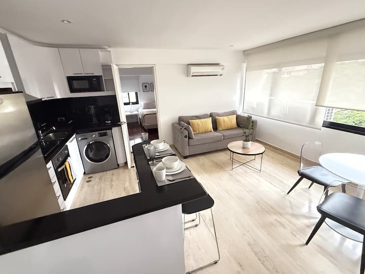 Bright, Safe & Modern Apartment - Caracas