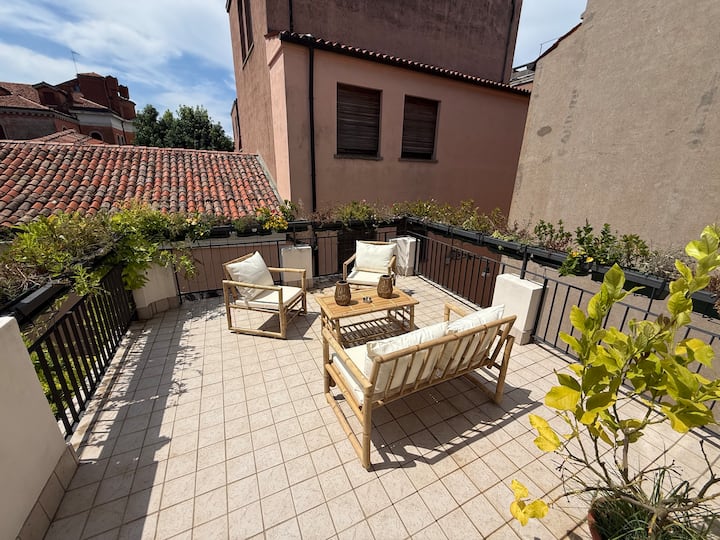 Loft For Couples With Private Terrace | Wifi | A/c - Mestre