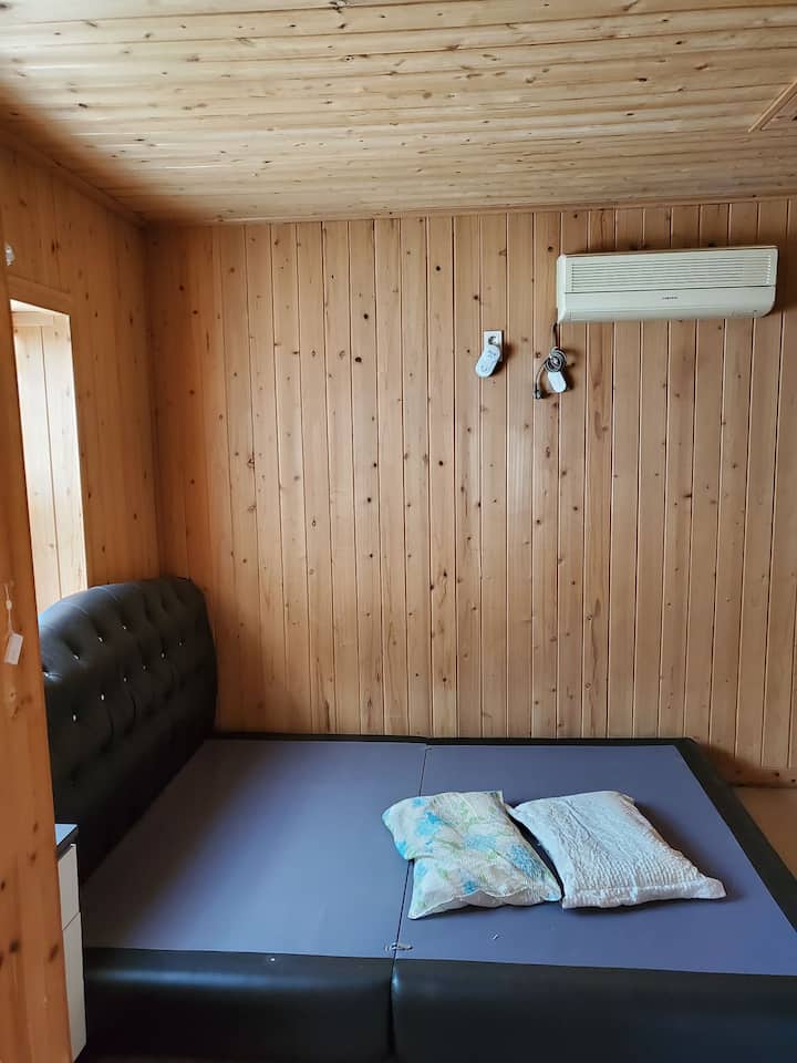 #미스터멘션특례업체 편백본채 전체편백 방2,주방1,거실1욕실2 큼직큼직/노래방바베큐무료 - Busan