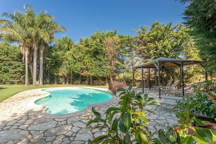 Villa Cecilia - Palermo Airport (PMO)