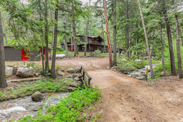 15 Min To Downtown I Romantic I Hiking I Forest - Colorado Springs, CO