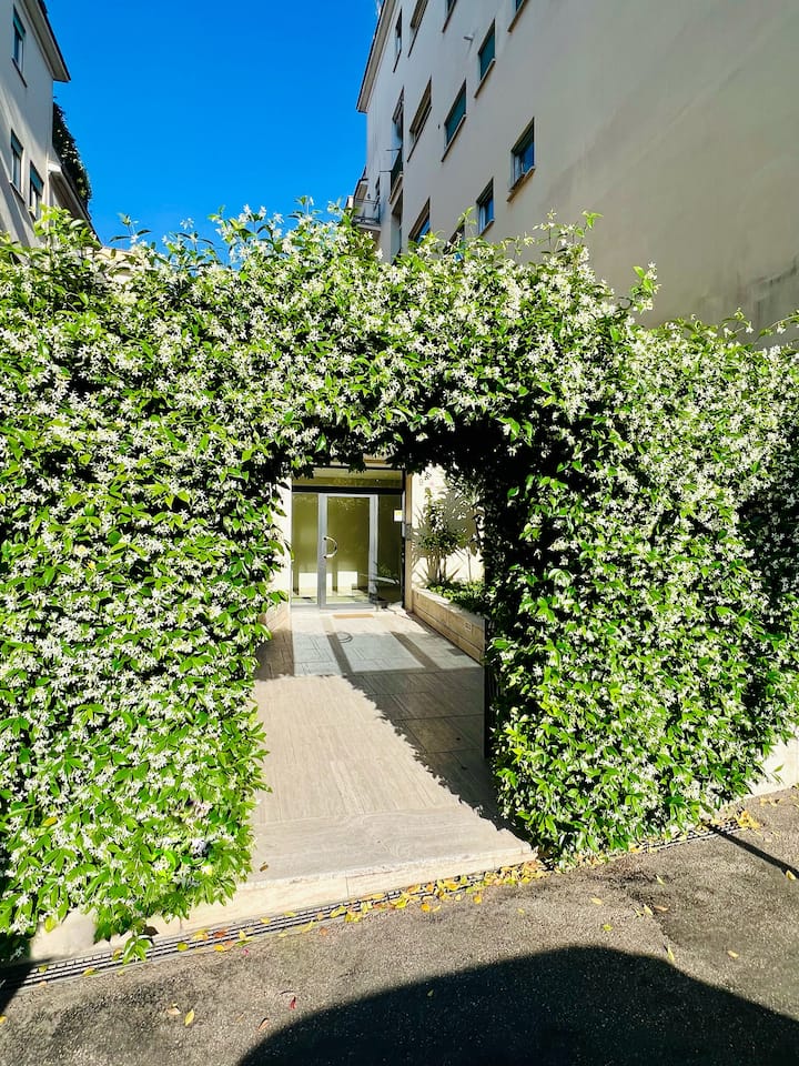 Elegant Apartment Villa Bianca - Rome