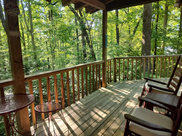 Cozy Comfy Cabin, Hottub Fireplace, Next To Winery - Blairsville, GA